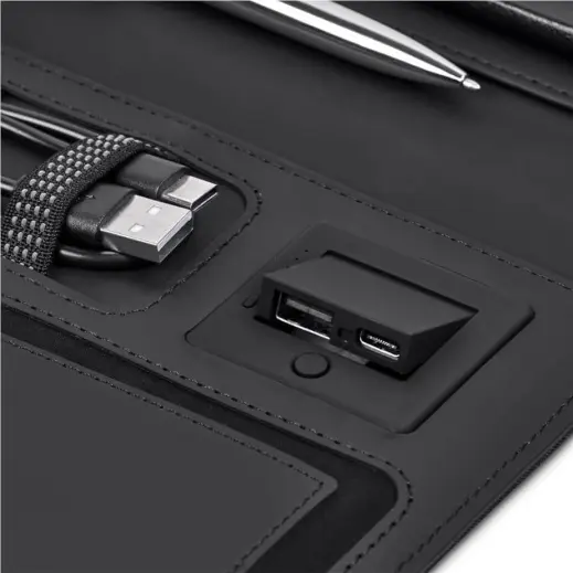 Swiss Cougar Moscow Wireless Charging Portfolio | Brandability